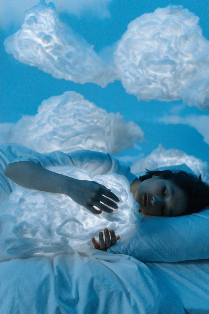 How Lucid Dreaming Works: The Science Explained